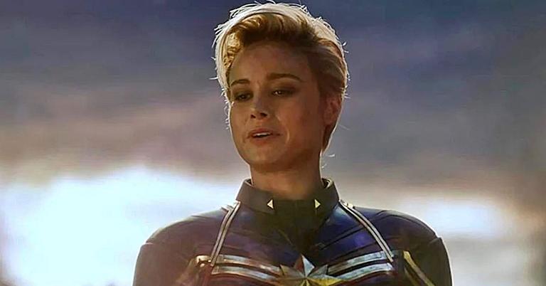 Guy Photobombs Brie Larson with a Proposal and Her Reaction Is Amazing