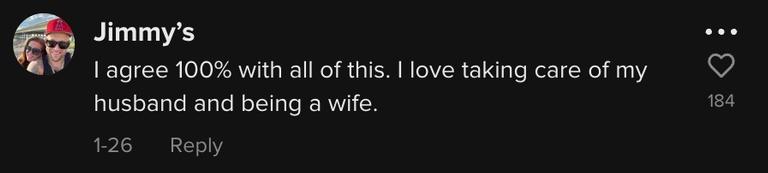 TikTok Creator Estee Williams Embodies the 1950s Housewife