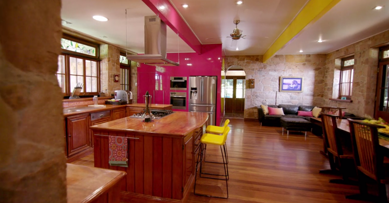 Meet Gene and Sharon from 'Instant Hotel' and Book Their Rental