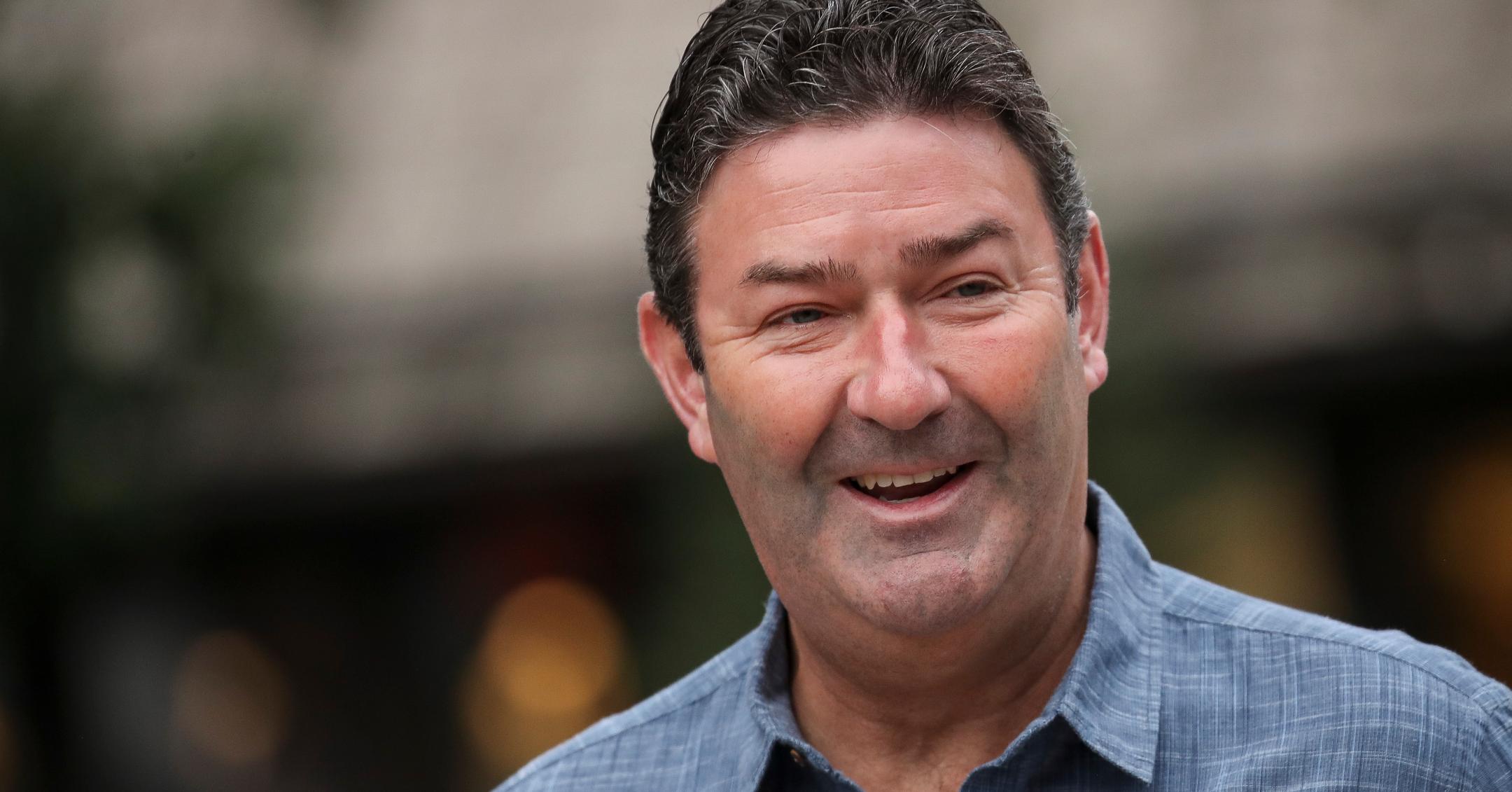 Is Steve Easterbrook Married? — Affair, Girlfriend and Firing Details