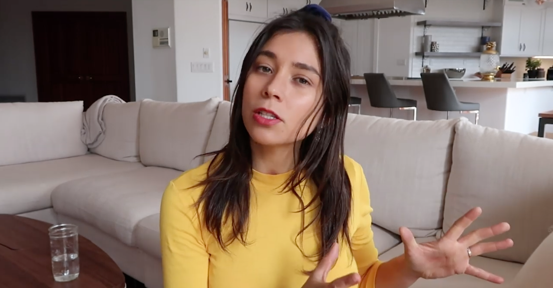 The Internet Is Furious Vegan Influencer Rawvana Was Caught Eating Fish ...