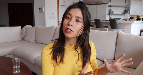 The Internet Is Furious Vegan Influencer Rawvana Was Caught Eating Fish ...