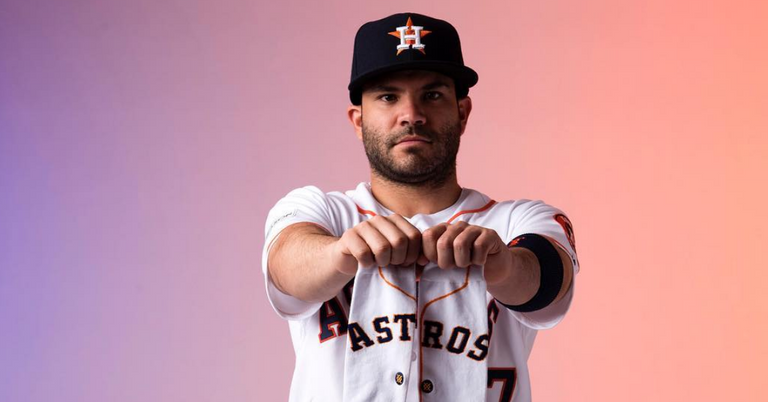 These Memes About José Altuve Will Get You in the World Series Spirit