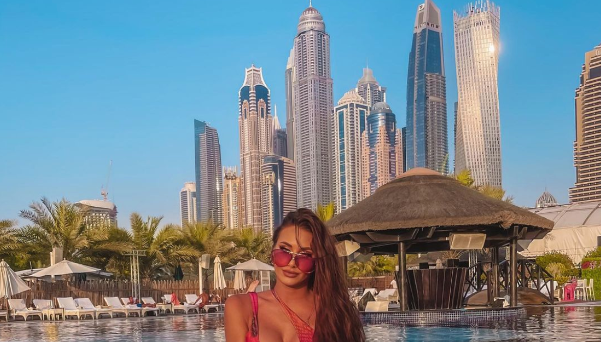 Why Do Female Instagram Influencers Always Travel to Dubai?