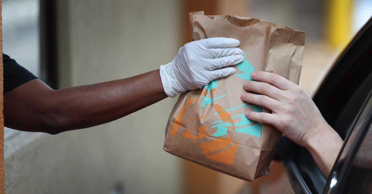 “Get Out of My Drive-Thru!” Taco Bell Employee Yells at Doordash Driver ...