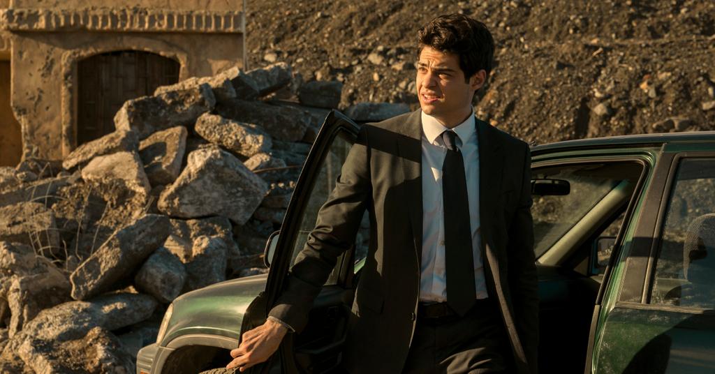 'The Recruit' Review: Noah Centineo Is a Leading Man