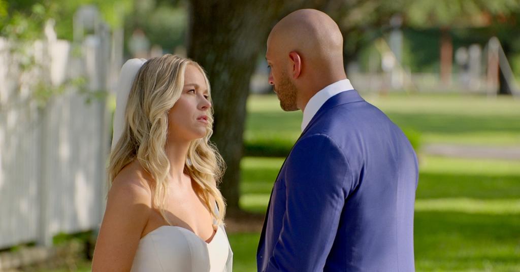 Did Izzy and Stacy From Love Is Blind Get Back Together?
