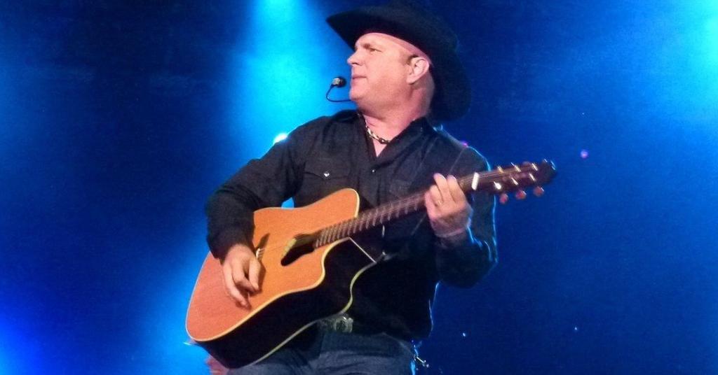 Garth Brooks Serial Killer Conspiracy Theory, Explained