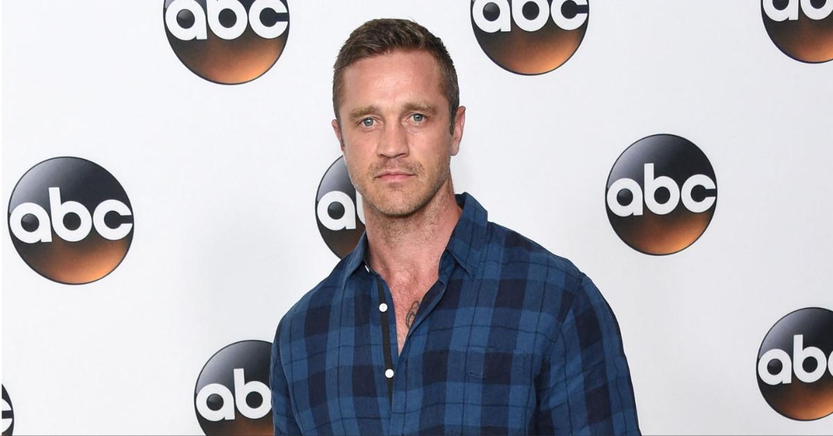 Here's What '90s Heartthrob Devon Sawa Is Up To Now