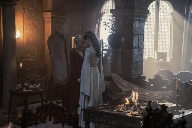 Rhaenyra Targaryen and Alicent Hightower's Relationship Explained Rhaenyra Targaryen and Alicent Hightower's Relationship Explained