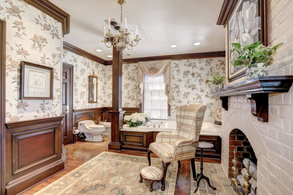This Mansion Has an Entire Fake Town as Its Basement
