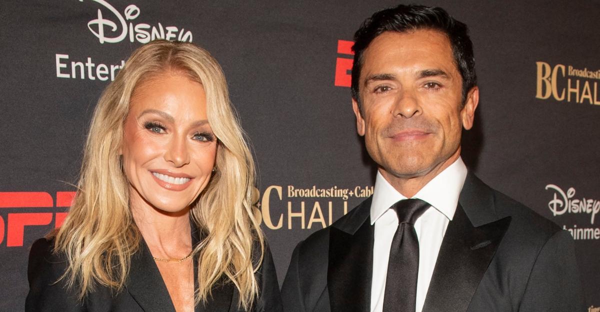 Why Kelly Ripa Cut Her Kids out of Their Christmas Card This Year