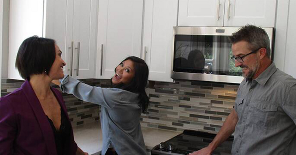 'House Hunters' Just Introduced Their First Throuple to the Show