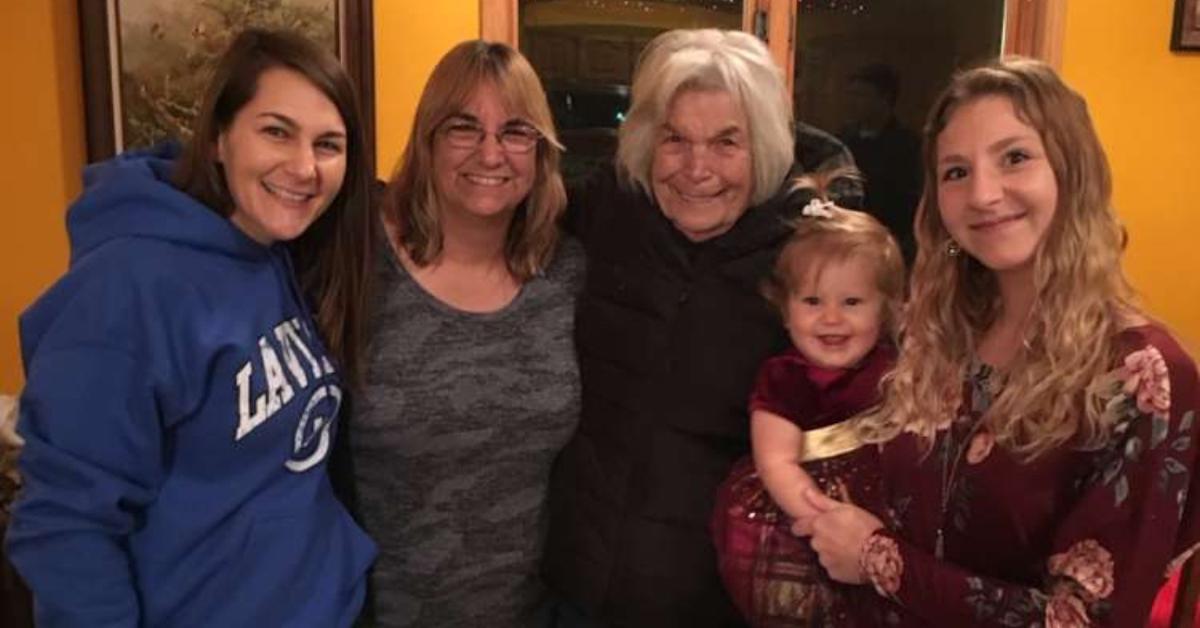 Four Generations One Photo: Family Pics With Great Grandparents and ...