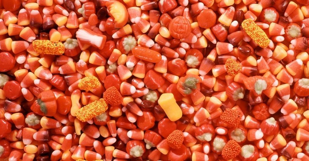 This Is Why Candy Corn Was Referred to as "Chicken Feed" in the 1900s