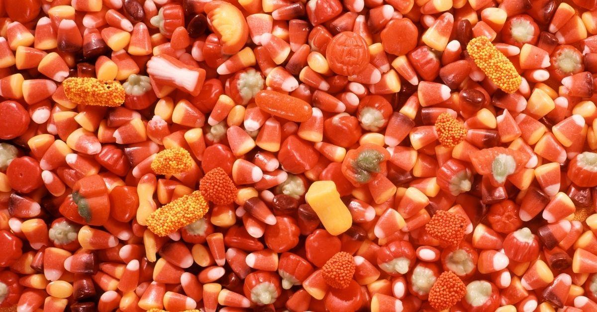 This Is Why Candy Corn Was Referred to as "Chicken Feed" in the 1900s