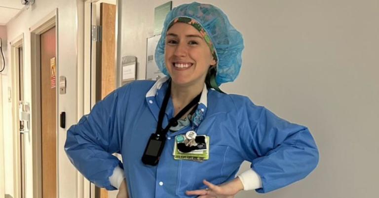 Jen Hamilton’s Political Views Are Surprisingly Fair