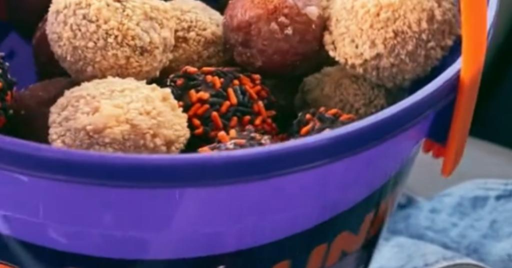 This Is How to Get Yourself a Spooky Dunkin' Munchkin Bucket