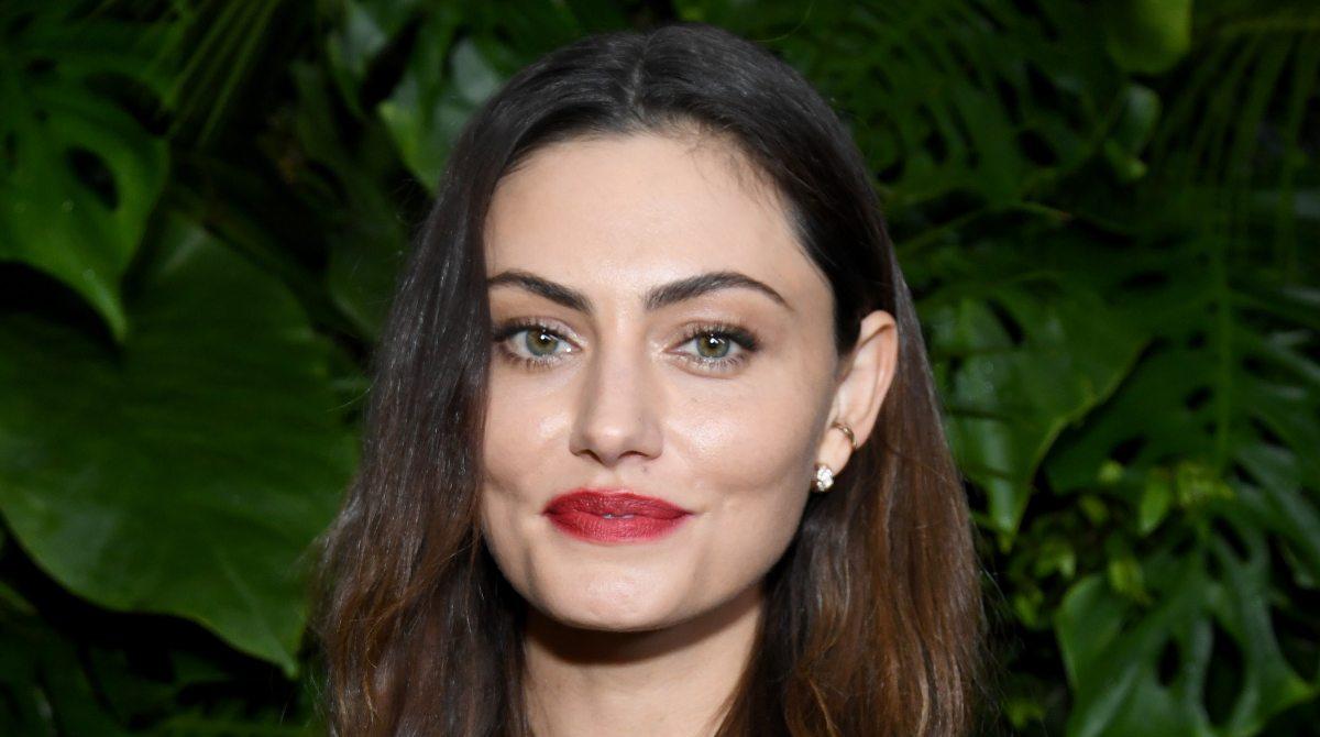 Who Is Phoebe Tonkin Dating? Details on Her Love Life