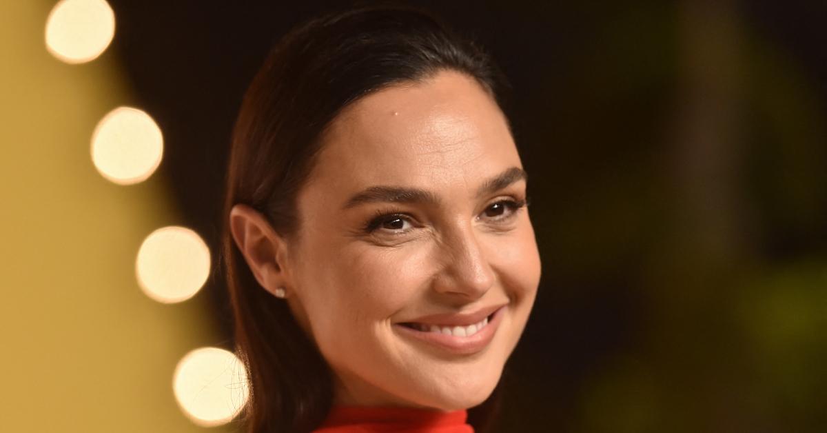 Why Do People Hate Gal Gadot What You Need To Know 7565