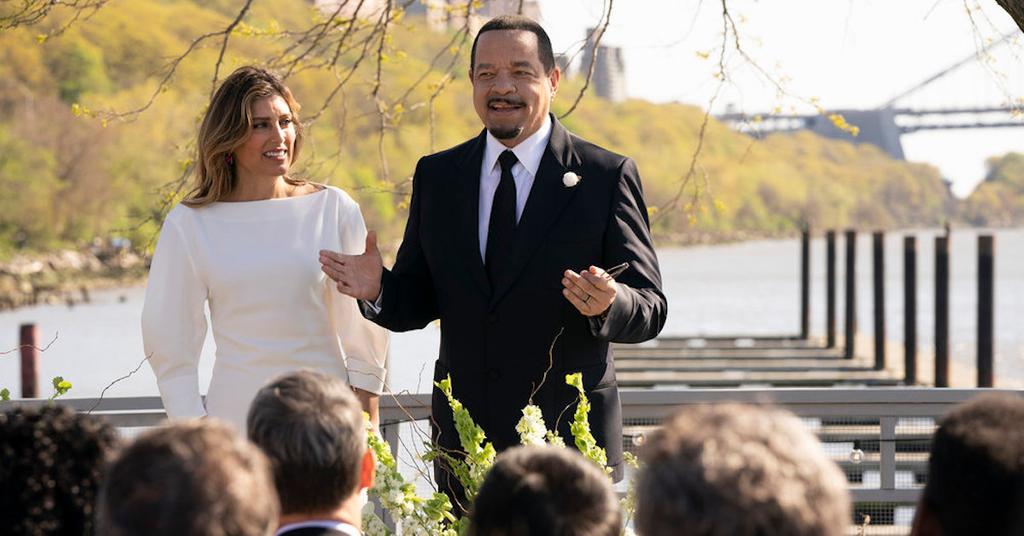 Do Fin and His Girlfriend Get Married? — Where the Wedding Planning ...