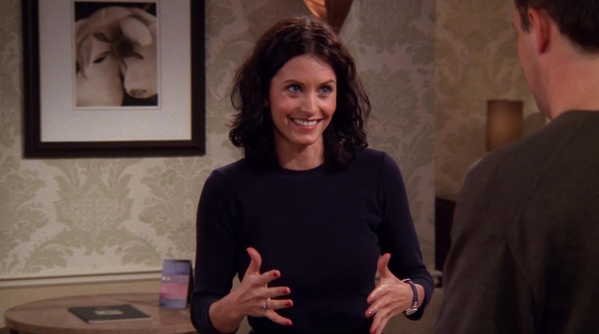 See Monica Geller's Hair Transformation From Season 1 of 'Friends'