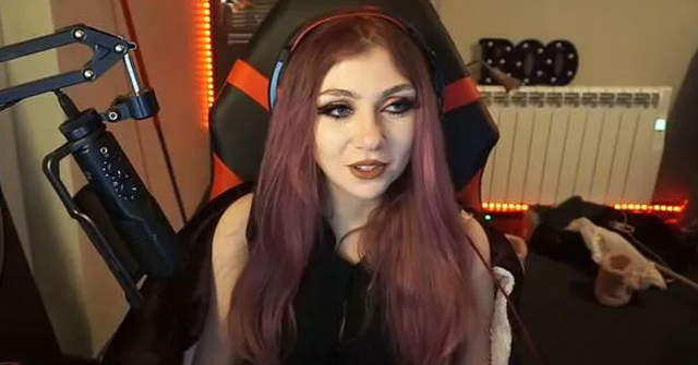 Twitch Fans Want To Know Why Justaminx Was Banned On The Platform
