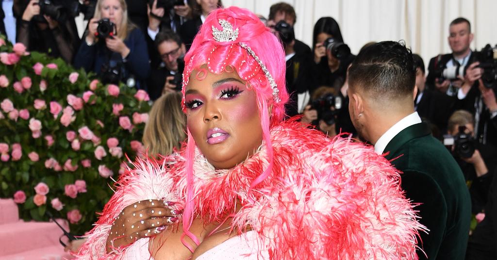 Is Lizzo's Boyfriend on the Minnesota Vikings? Her Love Life Details