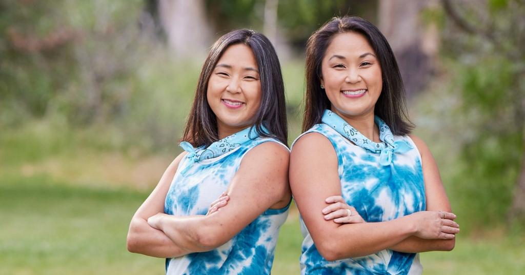 Who Are 'The Amazing Race' Twins Emily and Molly?