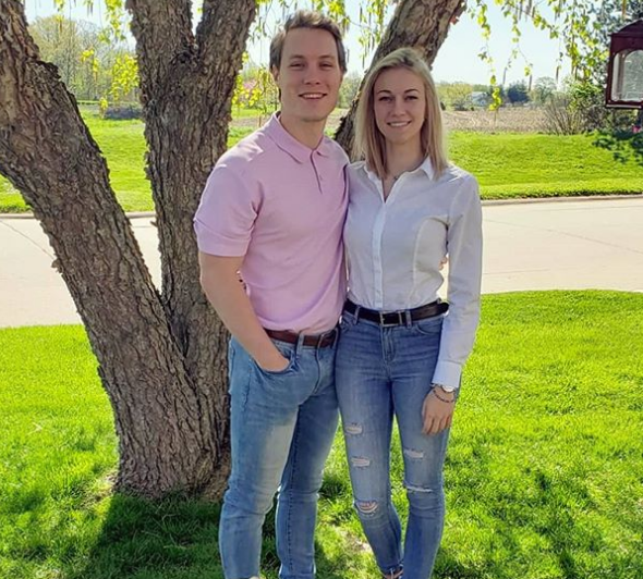 Does Popular Streamer Kruzadar Turn off Comments on Her Videos?