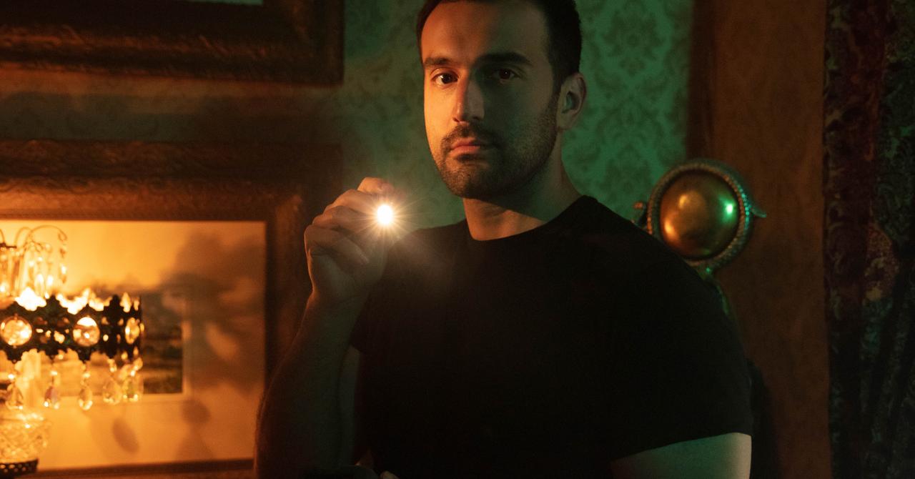 Who's In the 'Ghost Hunters' Reboot? Meet the New Cast