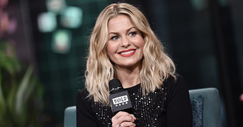 Candace Cameron Bure Responds to 'The Masked Singer' Tree Rumors ...