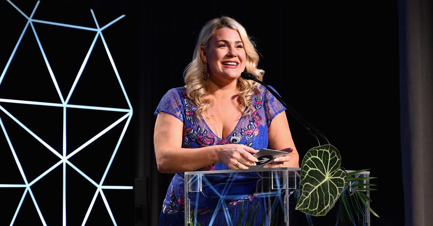 Who Is Heather McMahan? Comedian Dishes on Social Media, Touring & More ...