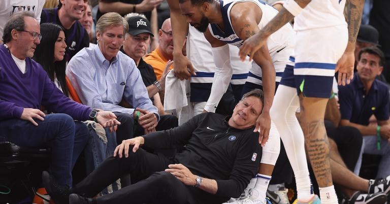 We Have an Update on NBA Coach Chris Finch’s Injury