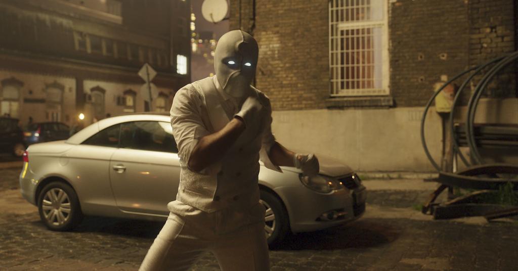 Moon Knight and Deadpool's Relationship: The Antiheroes Have History