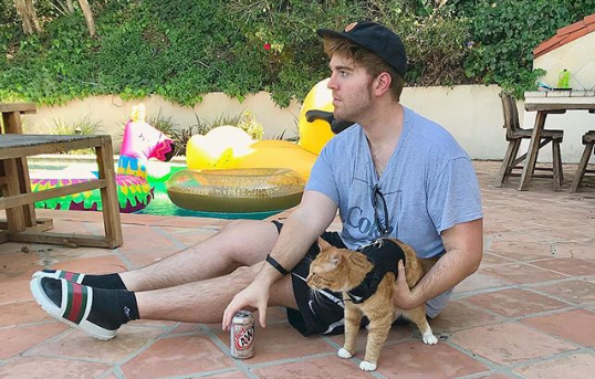 Here's What YouTube Star Shane Dawson Said About His Cat...