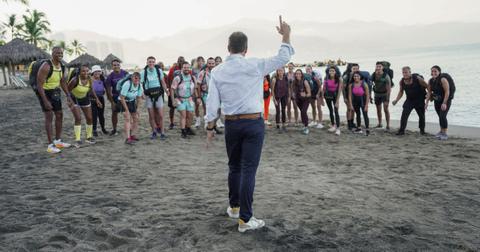 How Do You Get on The Amazing Race? It's a Whole Process