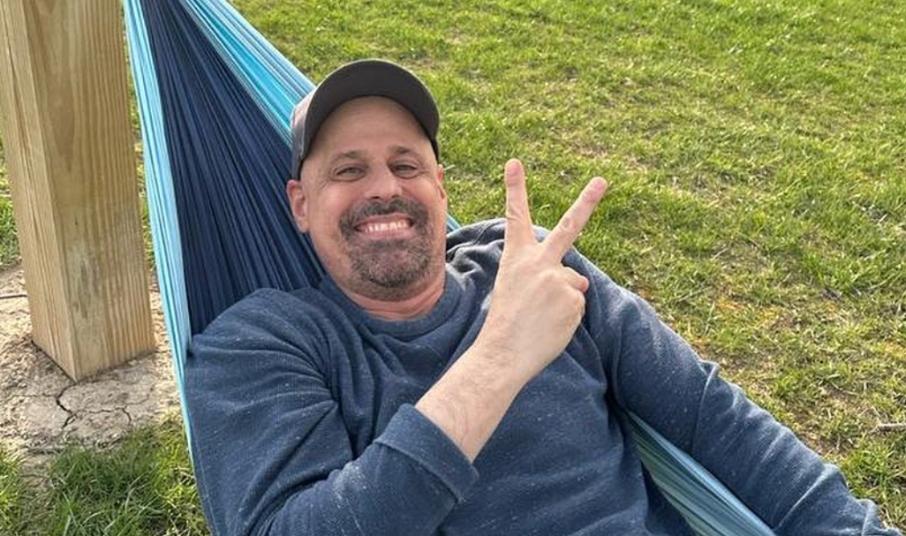 Gino of 90 Day Fiancé Posts Pics of Himself Without a Hat