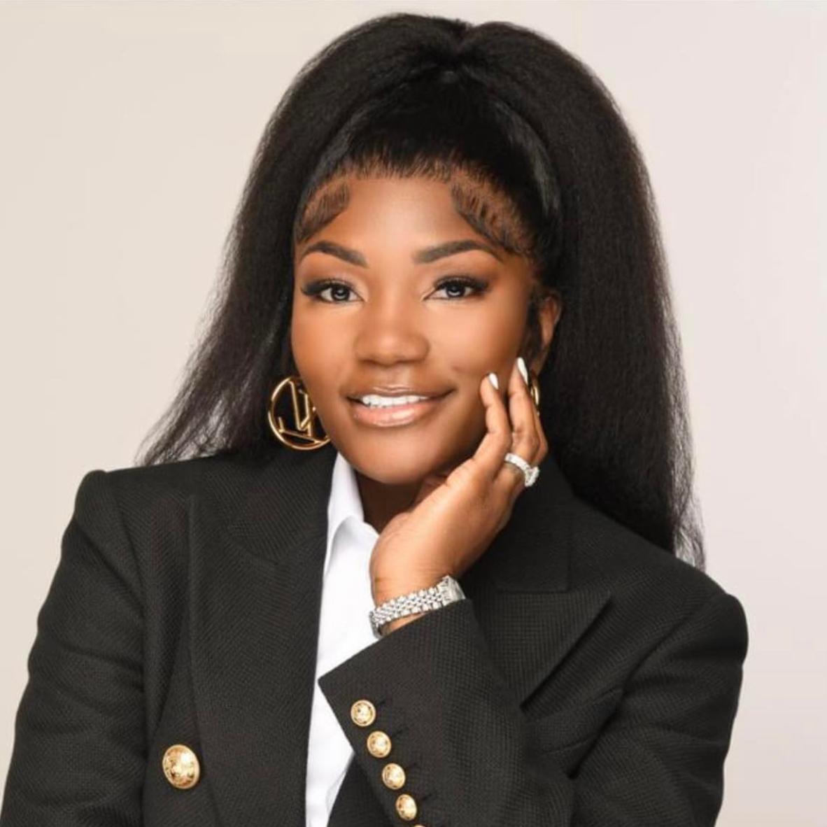 Accused Scammer Ashley Grayson Indicted on RICO Charges