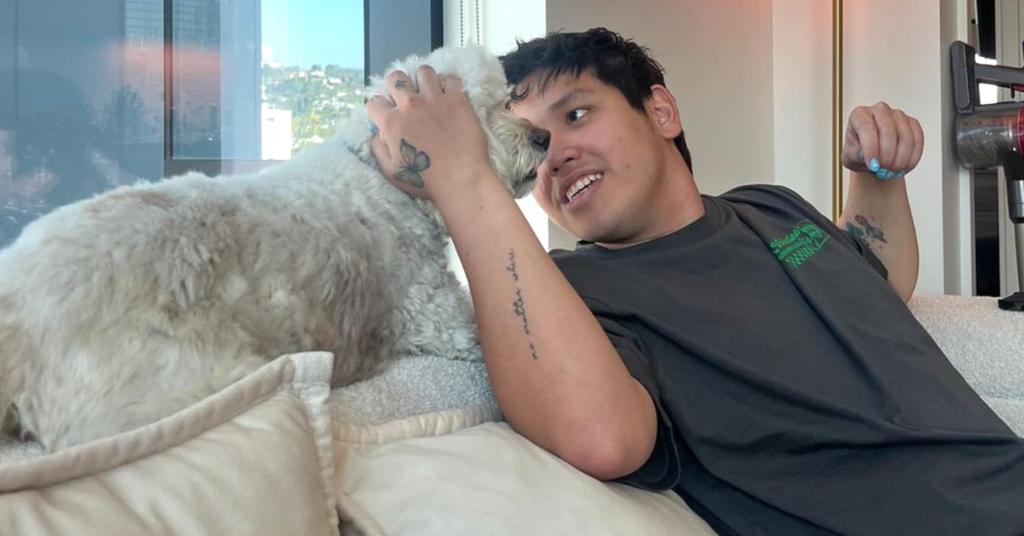 TikToker Claims Clinton Kane DM'd a Minor When He Was 18