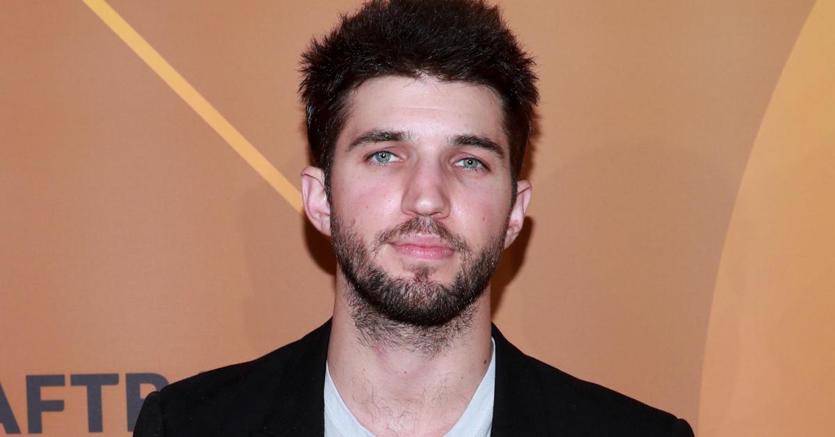 Is Bryan Craig an Amputee in Real Life? Plus More on His 'Grand Hotel ...