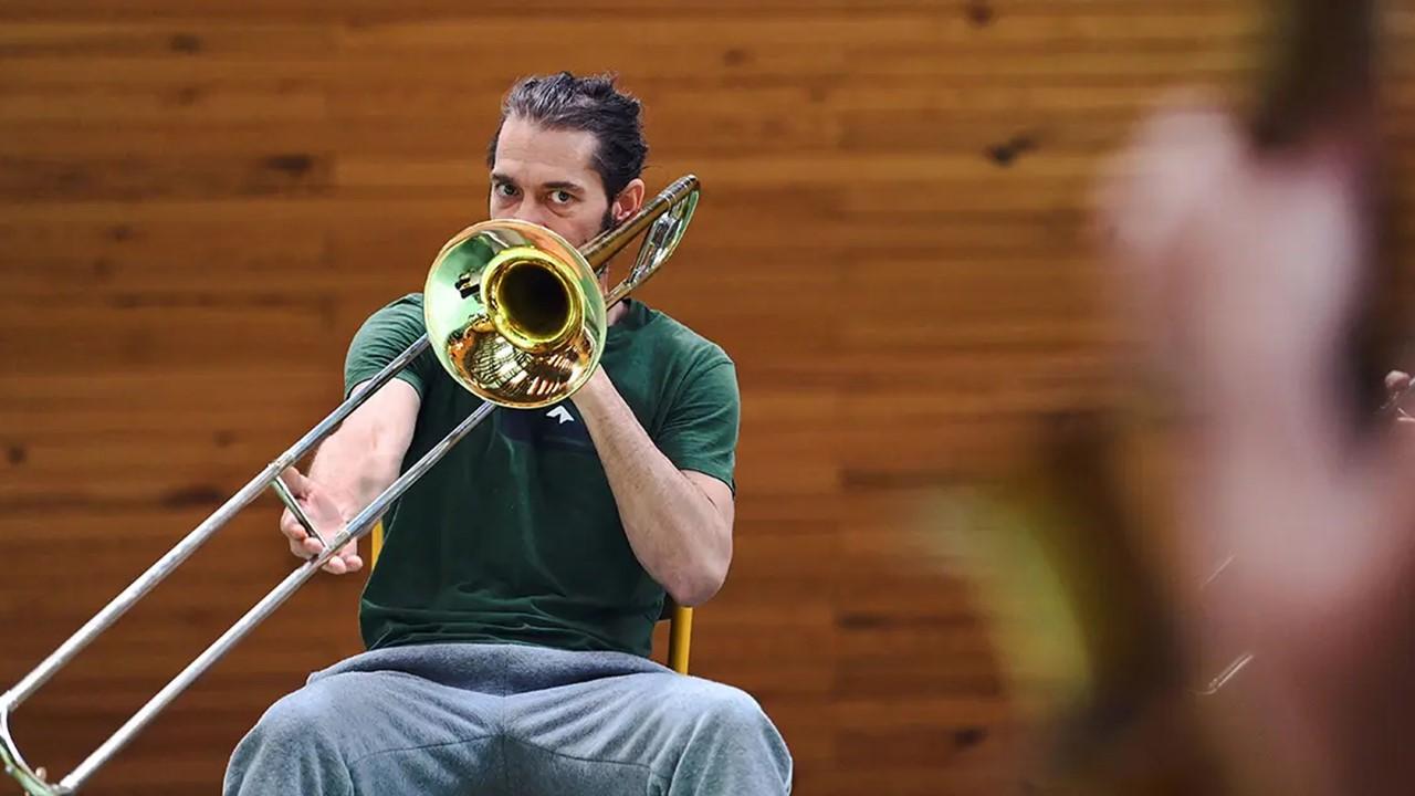 What Does Womp Womp Mean on TikTok? It's an Onomatopoeia