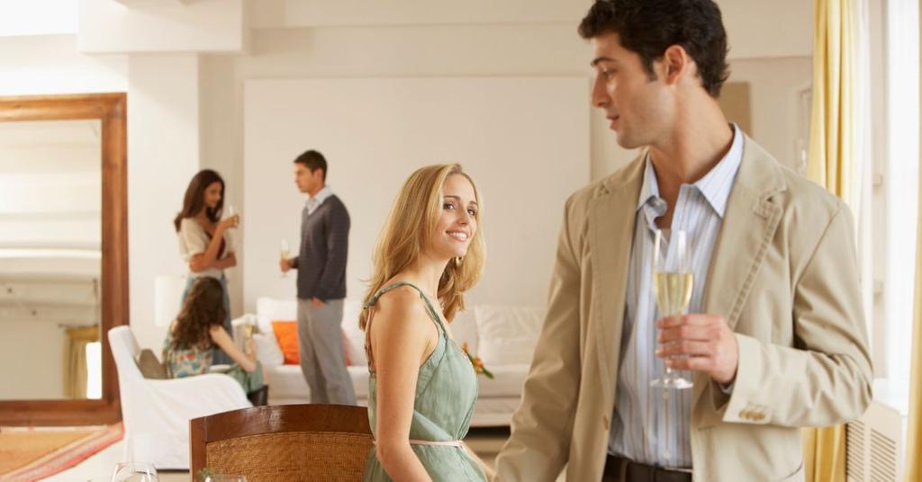 What's the 80/20 Dating Rule? Reddit Thread Questions Data