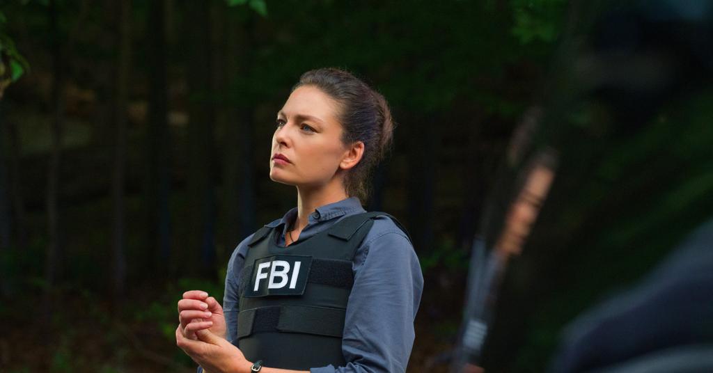 ‘FBI: Most Wanted’ Kristin Gaines Played By Alexa Davalos Is a Fast ...