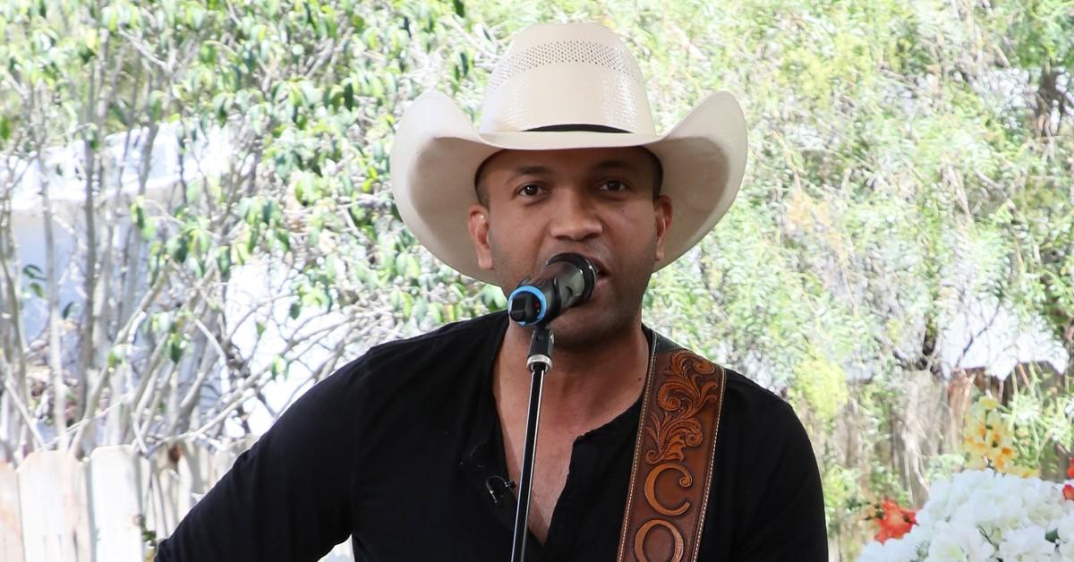 Who Is Coffey Anderson's Wife? Couple Document Colon Cancer Battle