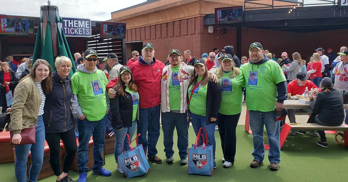 Heart Donor's Family Has Chance Encounter With Transplant Recipient at ...