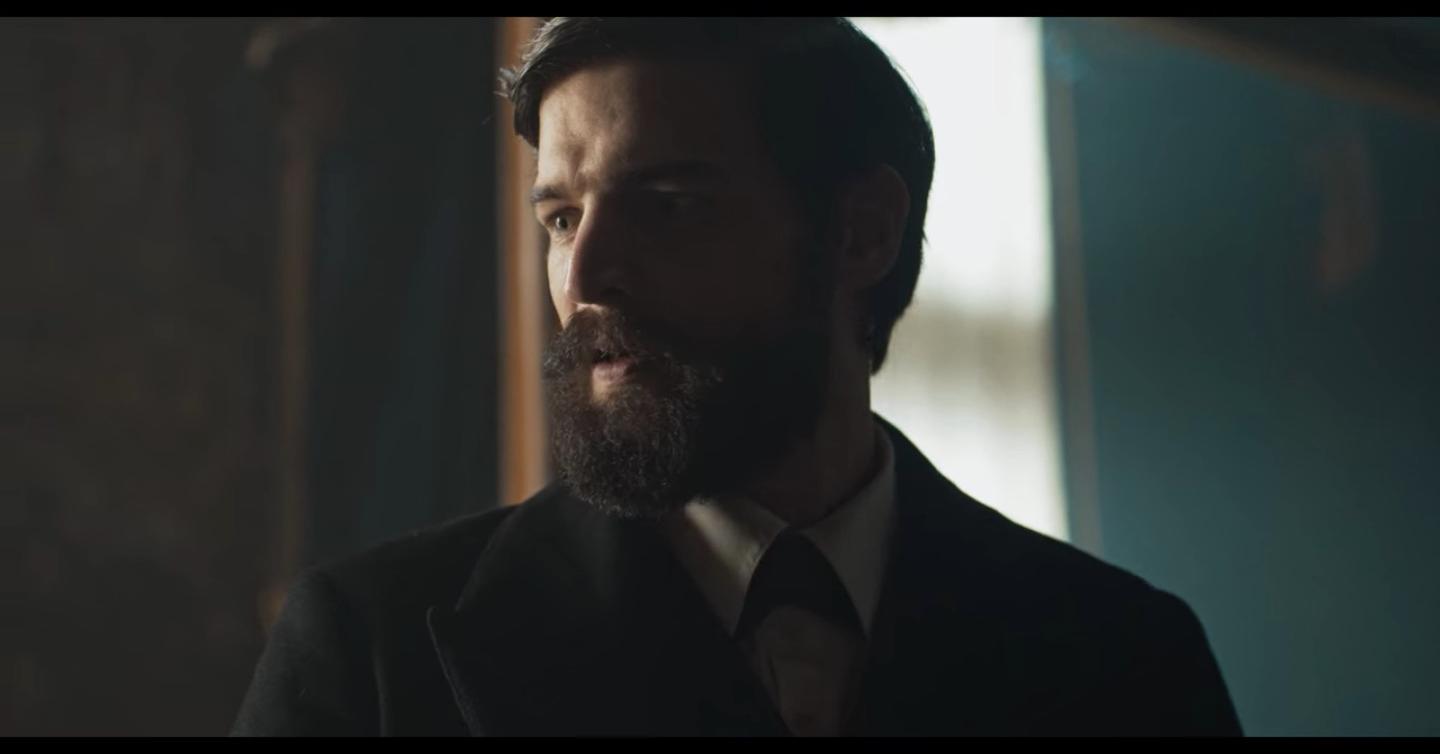 Robert Finster Is Austrian Like Sigmund Freud — Details on the Drama