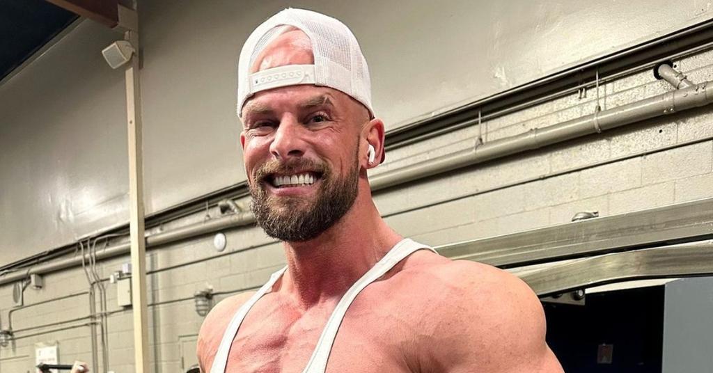 Joey Swoll Gets Candid About Opiod Addiction, Withdrawls