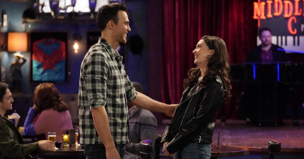 Max's Ex-Girlfriend Returns in 'Call Me Kat' — Details (EXCLUSIVE CLIP)