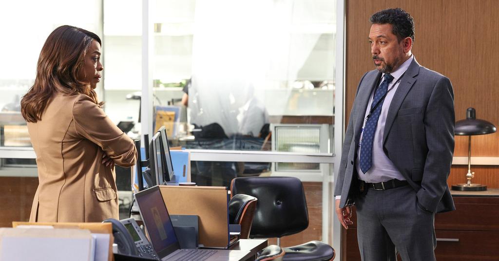 Who Plays Agent Matthew Garza on 'The Rookie'? This 'Ozark' Alum Gets ...